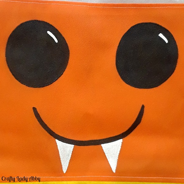 HALLOWEEN DIY | Vampire Candy Corn OlyFun Pillow