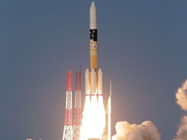 JAPAN ROCKET LAUNCHES ITS FIRST COMMERSIAL SATELLITE - Tips and tricks