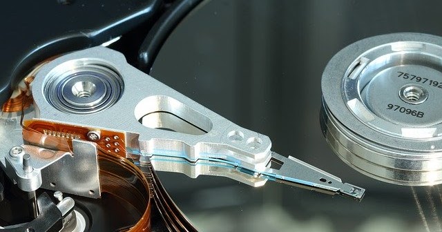 DIRECT ACCESS STORAGE DEVICE (DASD) | HanifSky