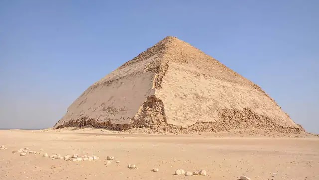 La Pirámide Acodada de Dahshur | Egipto - RUTA 33