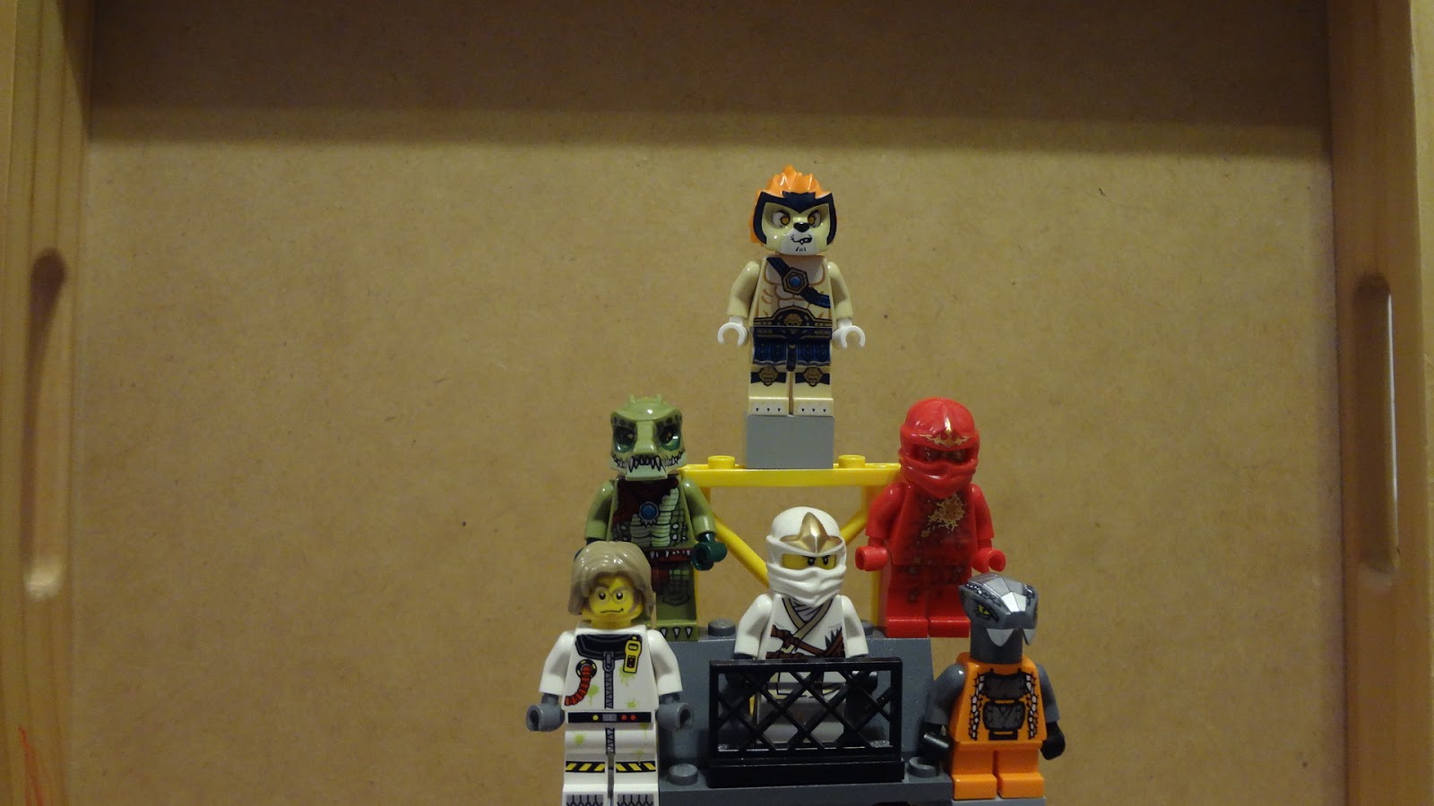 Ethan's LEGO Blog: Alien Defense Unit