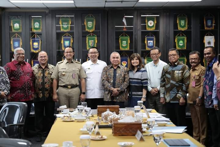Anies Jadi Ketua Asosiasi Pemprov Seluruh Indonesia, Netizen ... Anies Jadi Ketua Asosiasi Pemprov Seluruh Indonesia, Netizen ...