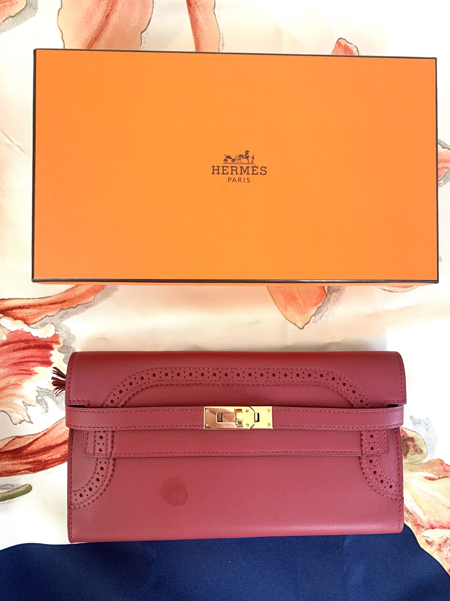 Hermès Kelly Wallet Review | Gina Miller's Blog - Travel, Fitness ...