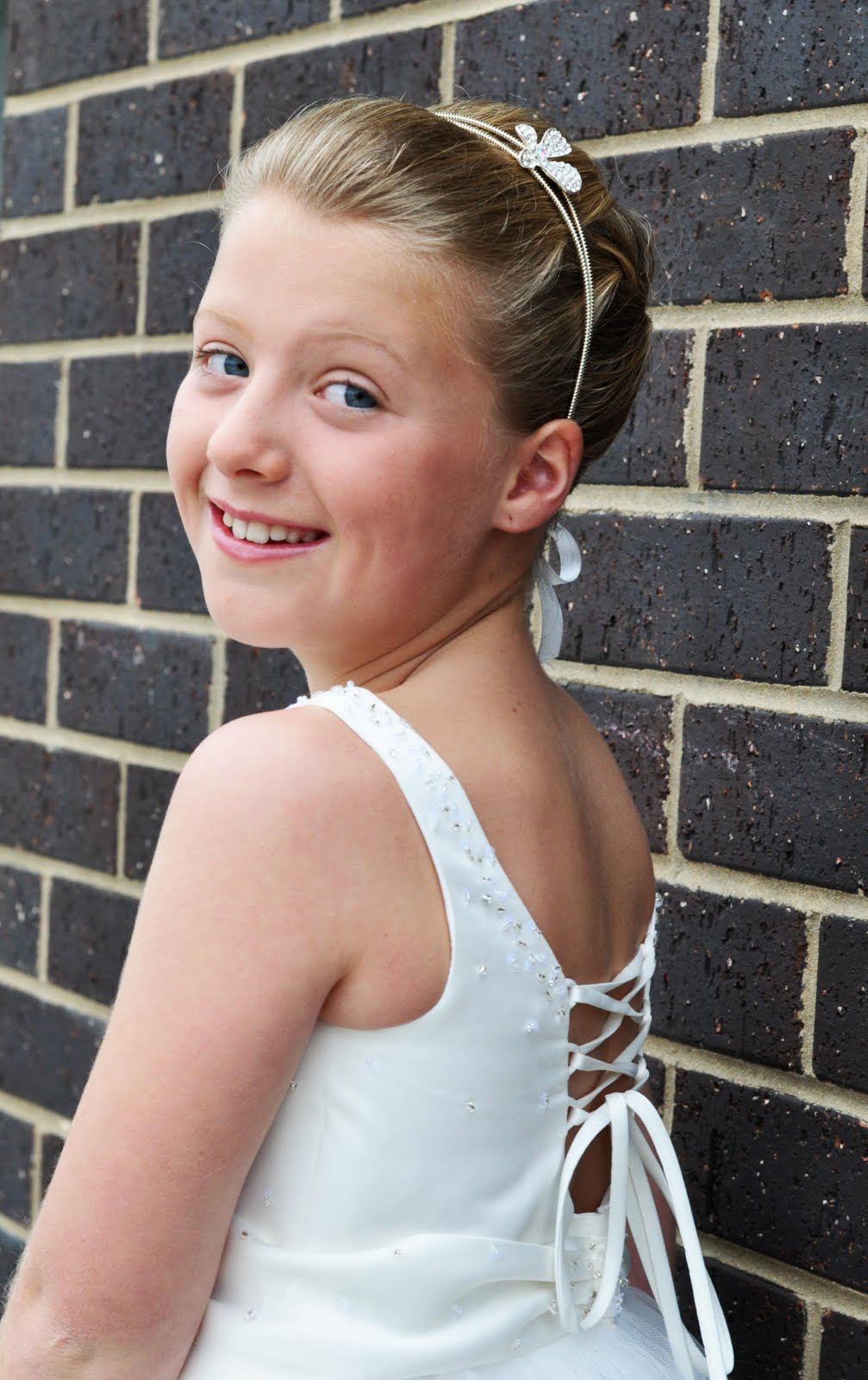 Windy Ridge Photography: Gunbower School Mini Deb Ball ...