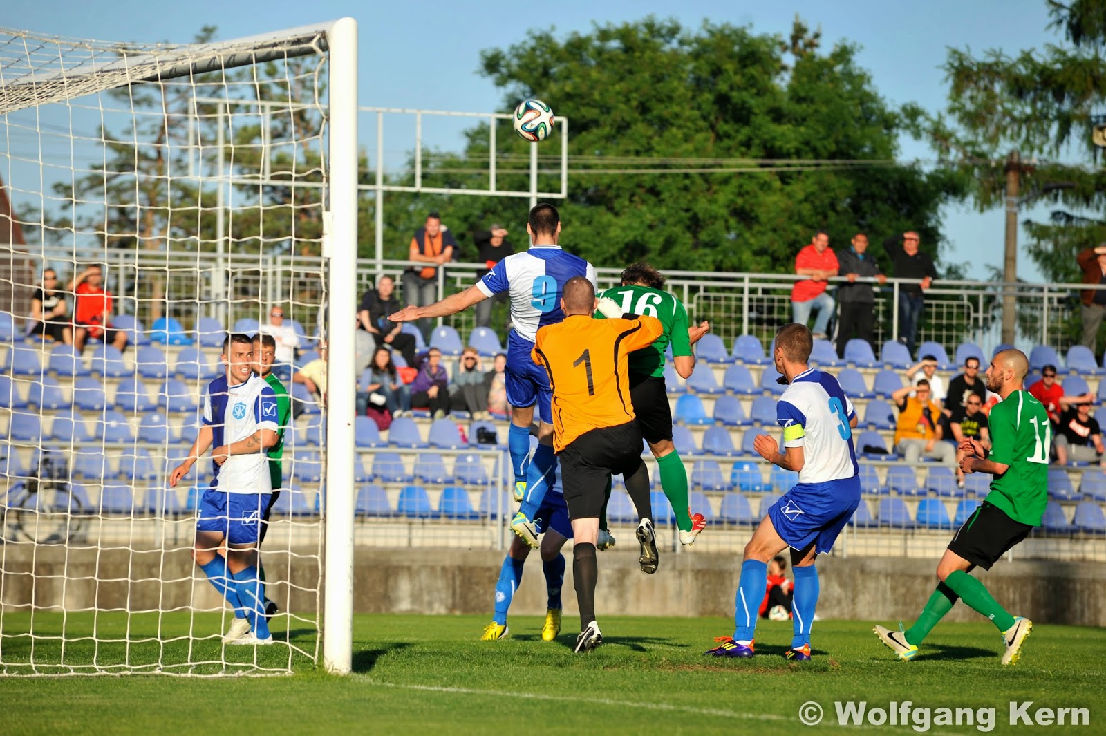 Sports, Groundhopping: SK SFM Senec - FC STK 1914 Samorin, Erste Liga ...