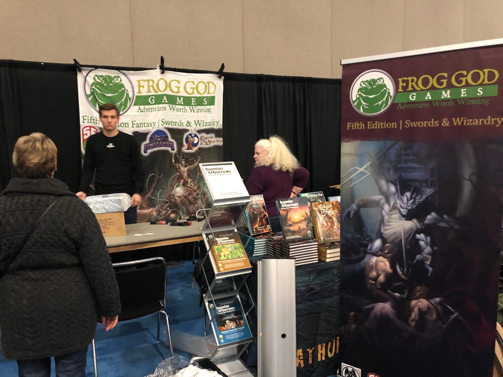 Tenkar's Tavern: GameHole Con - Day Zero - Setting Up the Booth