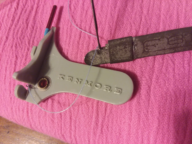 Needle Threaders Needle Insertion Tools & Sewing Helps