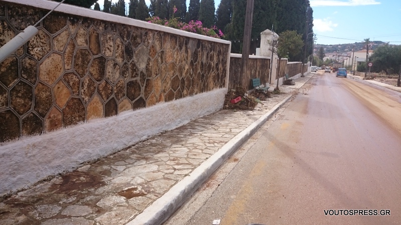 VOUTOSPRESS.GR: 2η μερα απο της Καταστροφες στην Κεφαλονια και ας ...