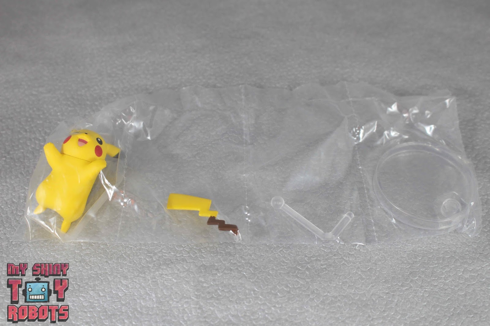 My Shiny Toy Robots: Toybox REVIEW: Figma Red