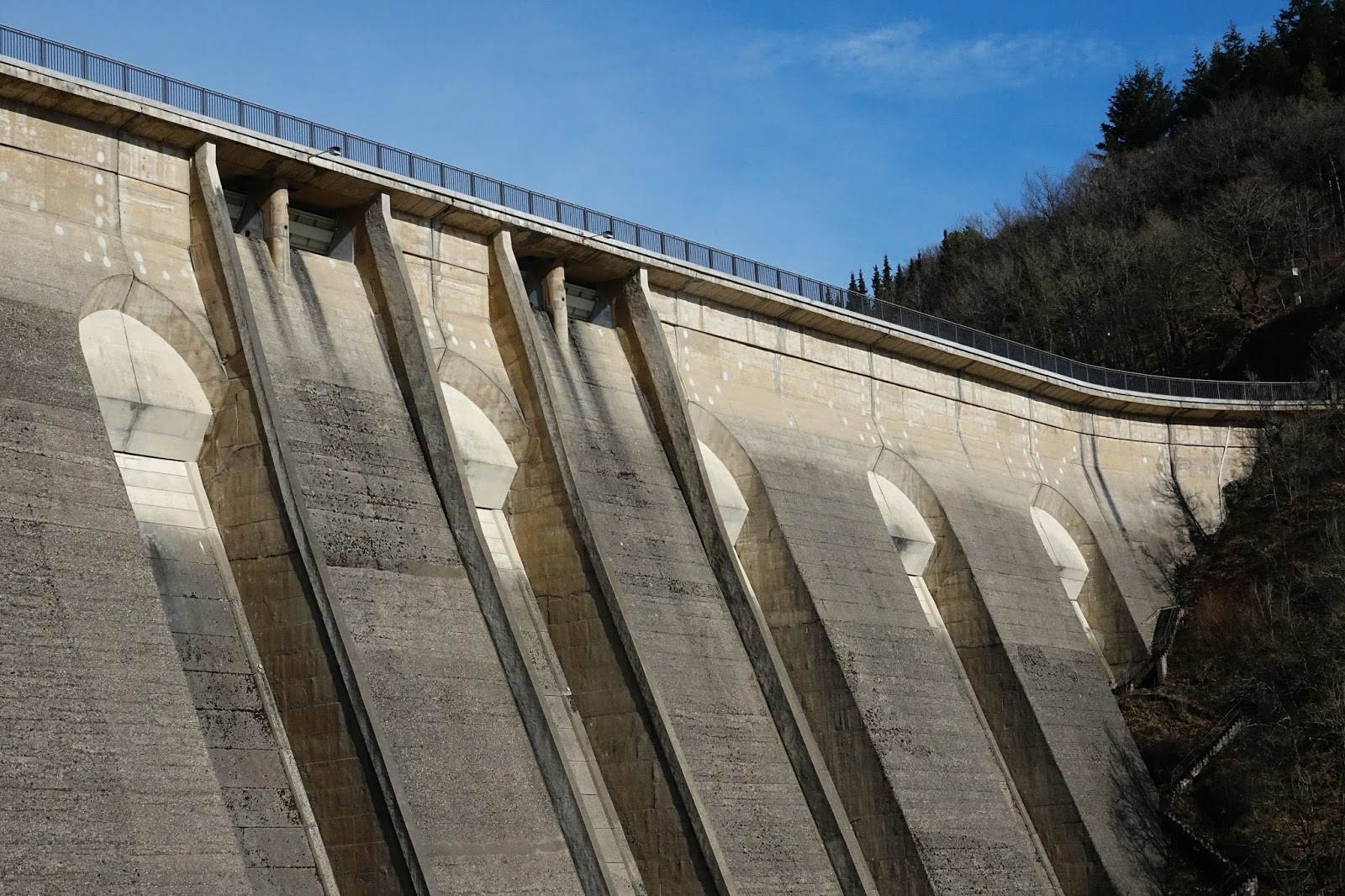 Eifel Inspirations: Rondwandeling Oleftalsperre Hellenthal