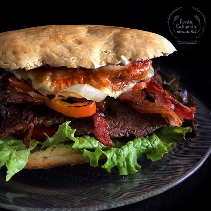 Poesía Culinaria . Sabores de Nati: Chivito uruguayo, para una noche de ...