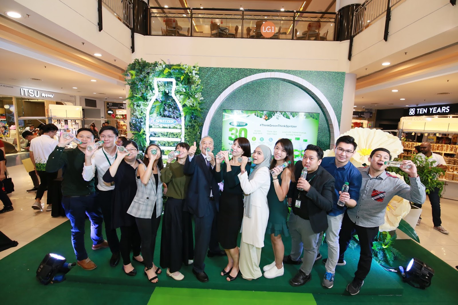 Spritzer Celebrates 30 Years, Reinforces Environmental Stewardship