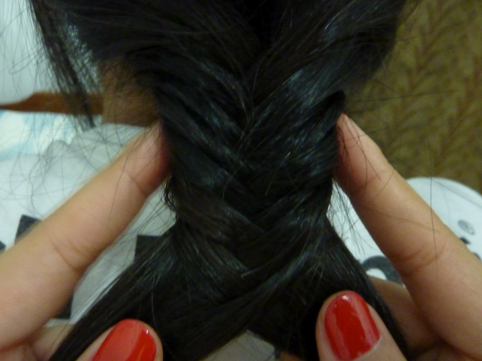 Arden's Note: Fishtail Braid Tutorial : Bahasa - English