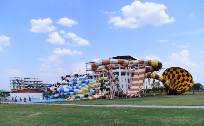 Best Water Park in Lucknow- Anandi Magic World