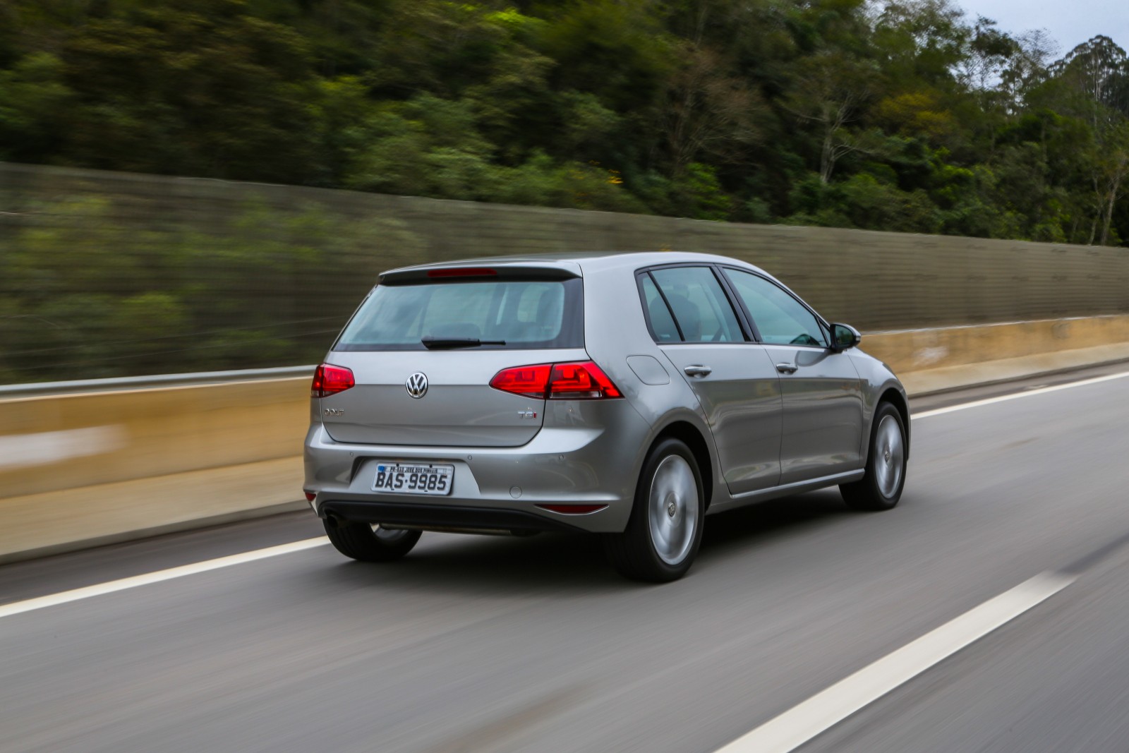 VW Golf 2017 1.0 TSI: preços, performance, consumo e itens