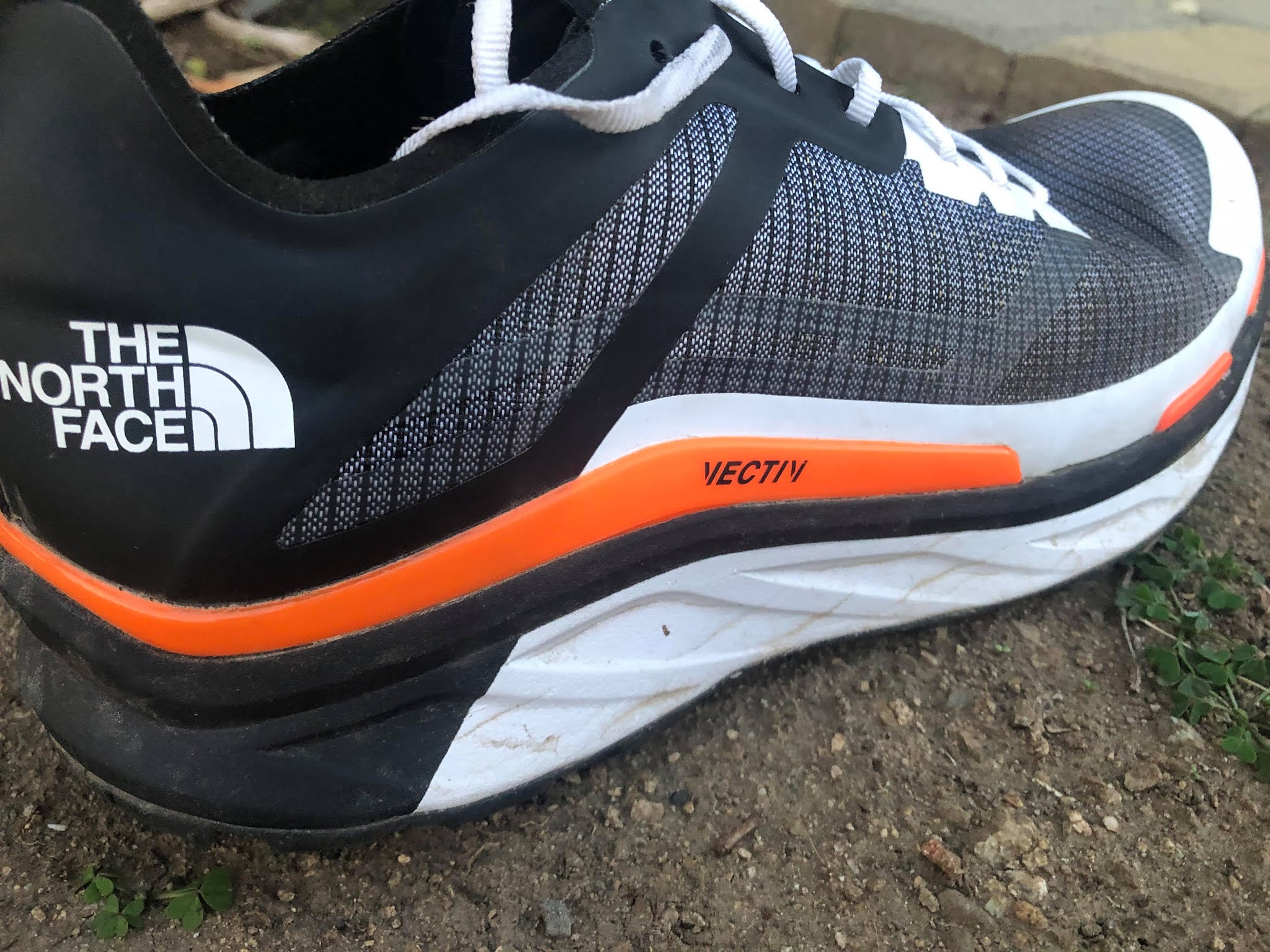 North Face Vectiv Infinite Review - DOCTORS OF RUNNING