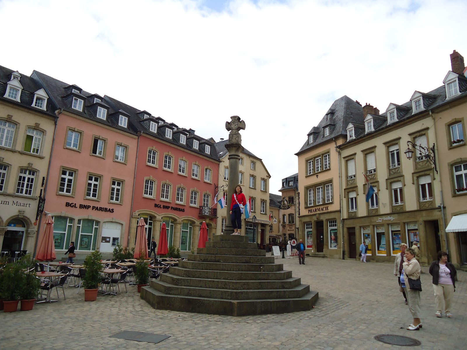 ChemE Runner: A Day in Echternach (& a two-nation run)