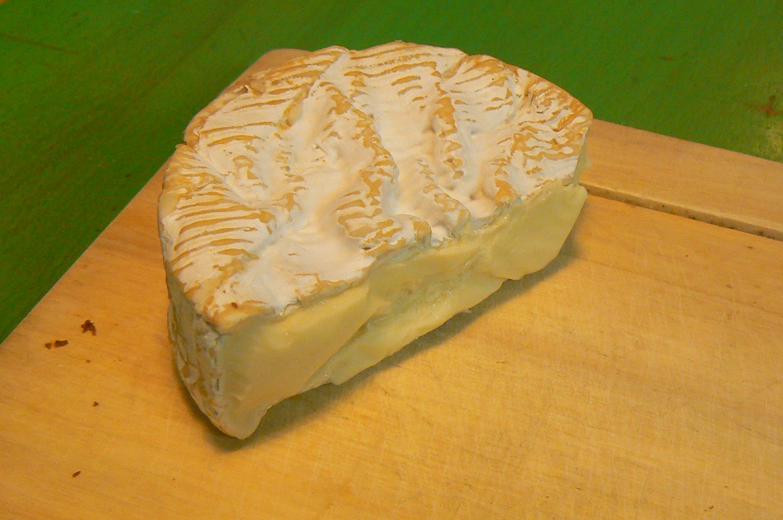 The Functioning Cheese Addict: Camembert de Normandie, This Just Got Real