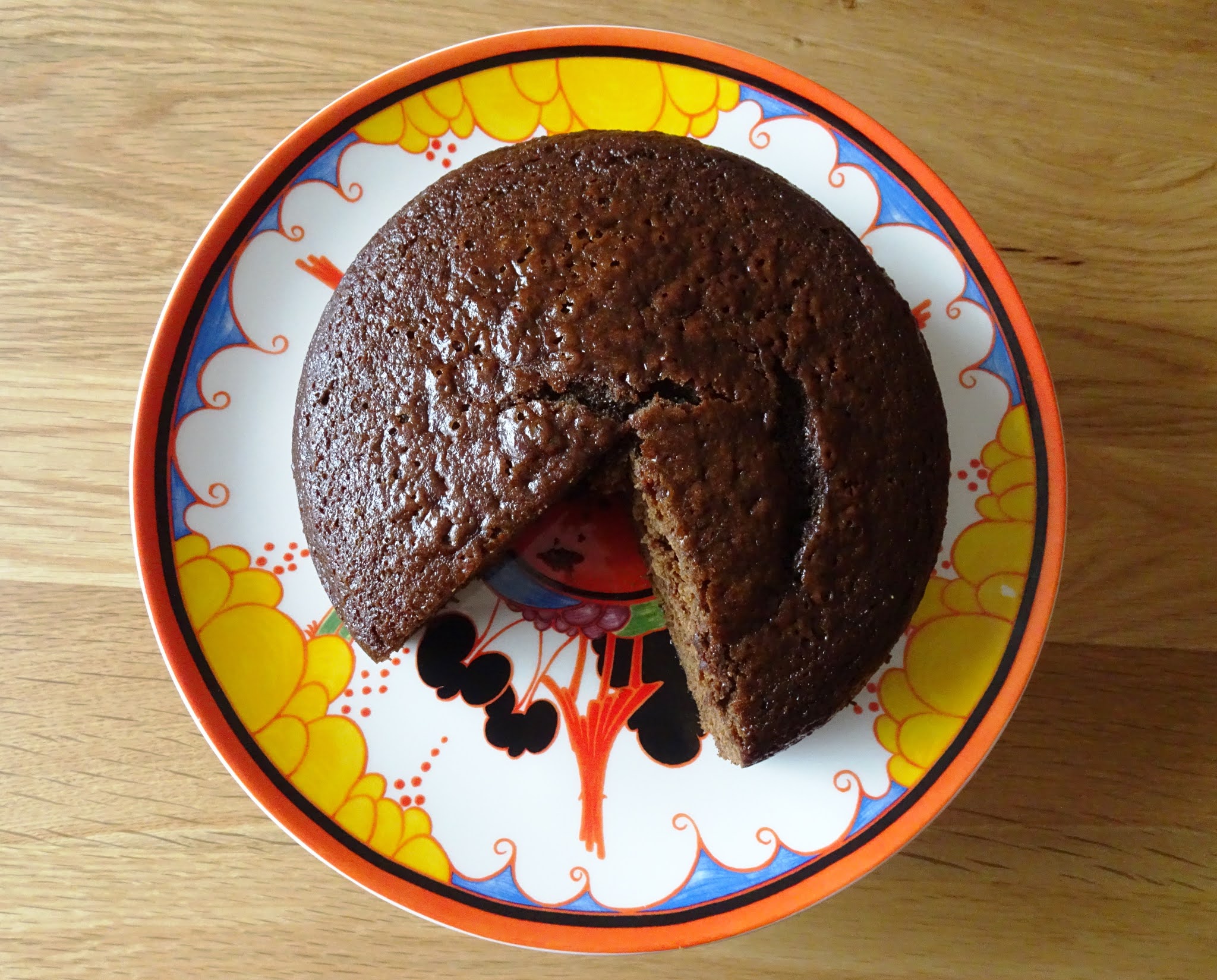 A SLICE OF CAKE: THE BE-RO GINGERBREAD CAKE - the taste of my childhood