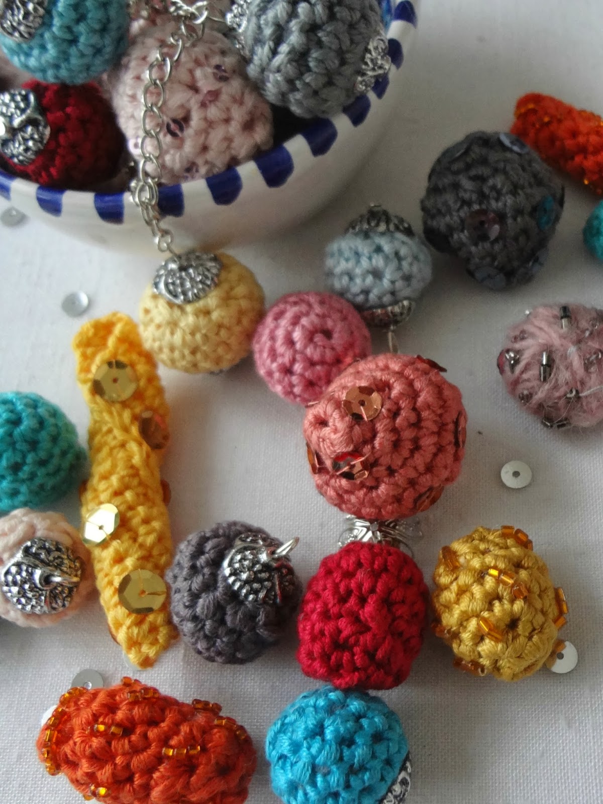 Little Treasures: How to Crochet Beads - A PDF Pattern
