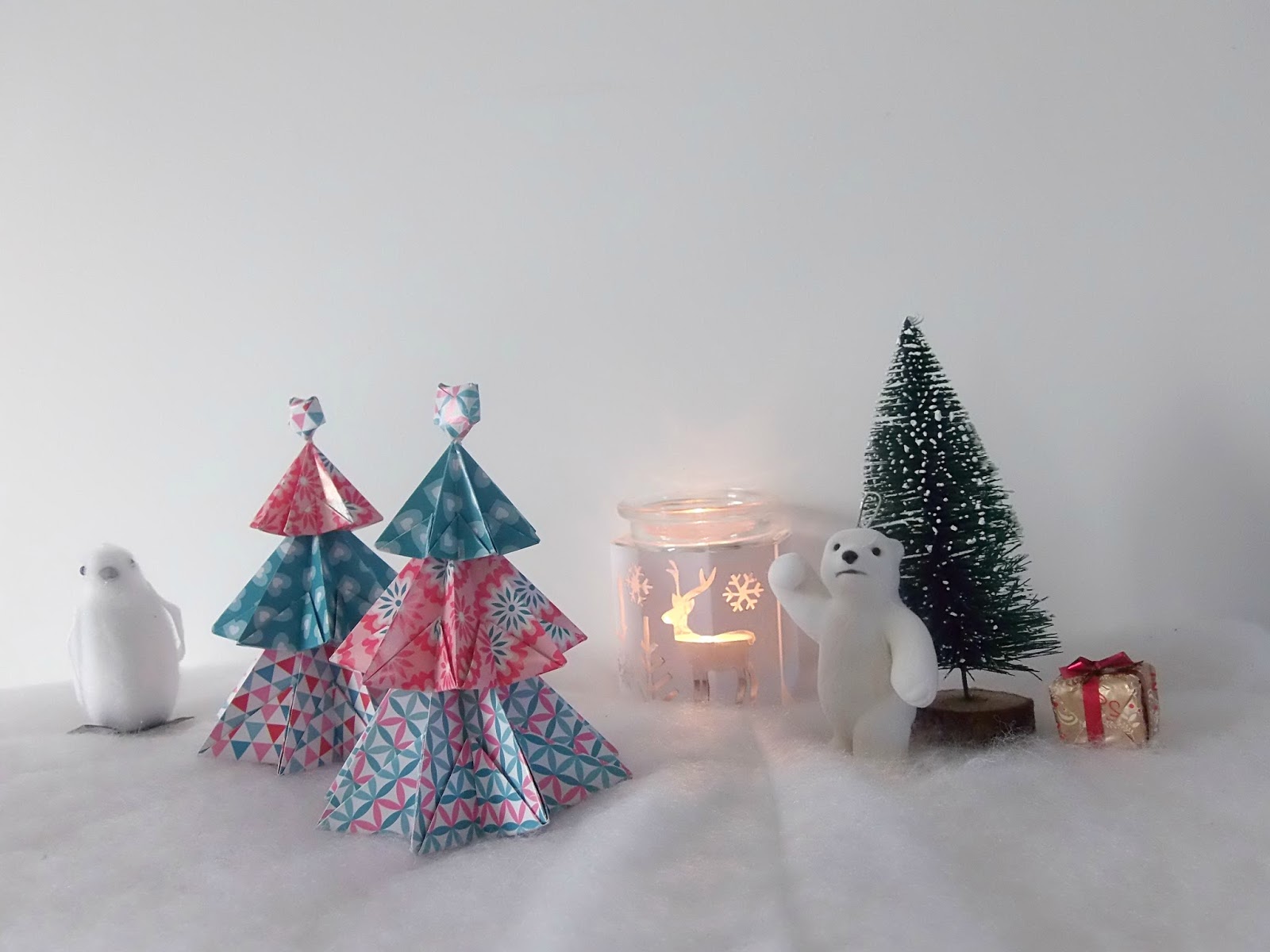 Décoration de Noël : Sapins origami - Truc & Tricks