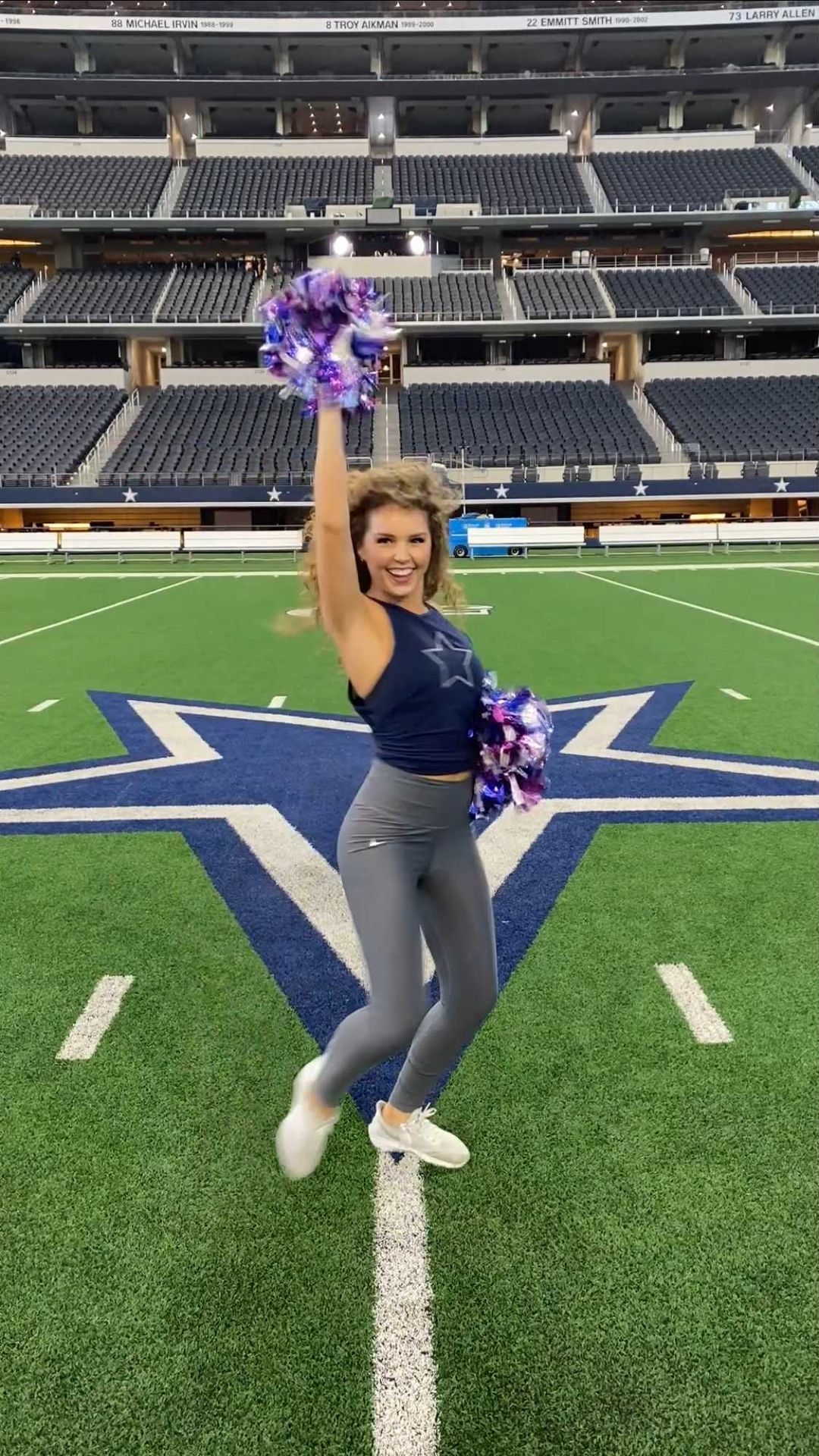 DCC Hall of Fame: America's Finest Sweethearts