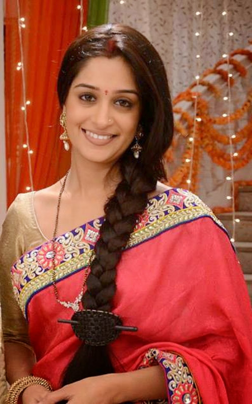 Deepika Samson As Simar In Sasural Simar Ka HD Wallpaper Free | Hots Video