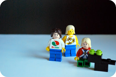 Chez Beeper Bebe: Musical Lego Minifigures