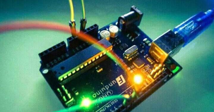 Part 03 - Make your own Arduino Uno