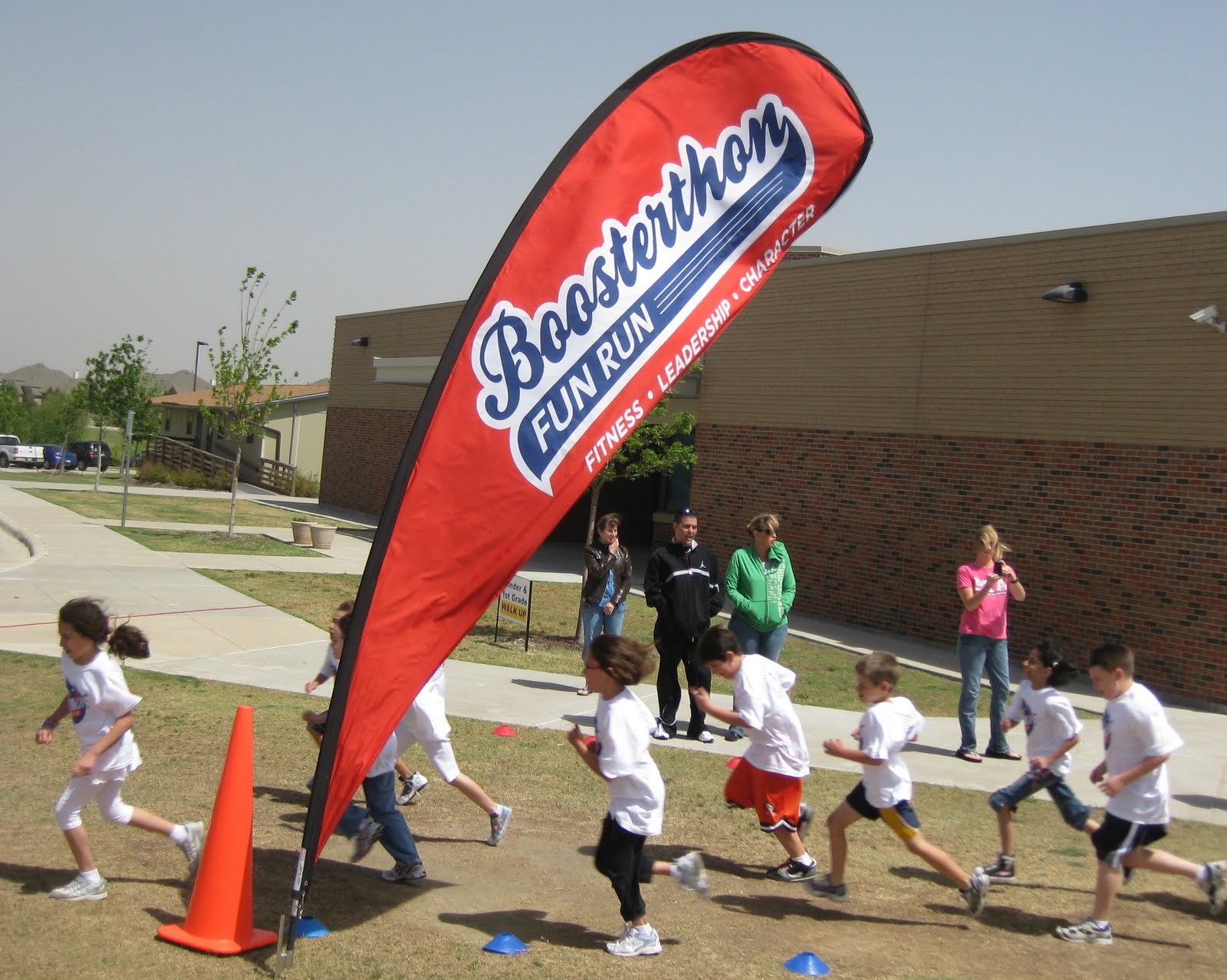 Miss Matt's 2nd Grade Blog: BOOSTERTHON FUN RUN!