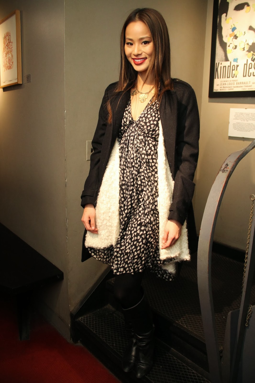 Jeans and Boots: Celebrities in Jeans & Boots & Overknees - 11.12.2013
