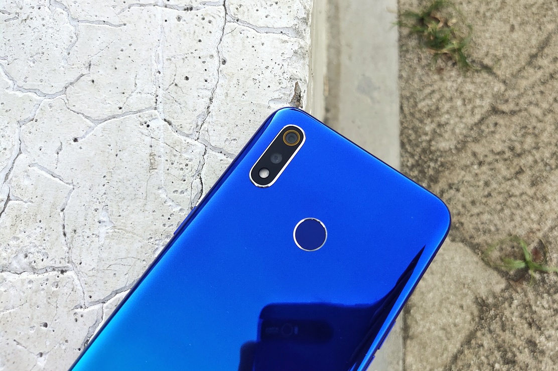 realme 3 (RMX1821) Review: Best-Value Mid-range Worker