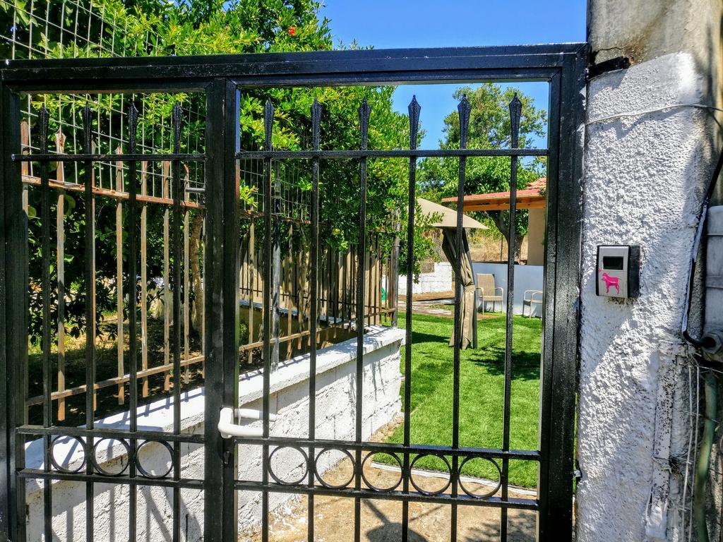 ΗΣΥΧΕΣ ΔΙΑΚΟΠΕΣ ΚΑΙ ΤΑΞΙΔΙΑ ΣΤΗΝ ΕΛΛΑΔΑ: ΚΑΤΑΚΟΛΟ ΗΛΕΙΑΣ
