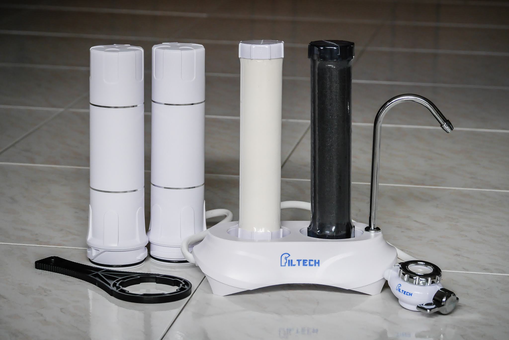 Xeltro CT22 Countertop Twin Water Filter from Filtech | Javin Tham