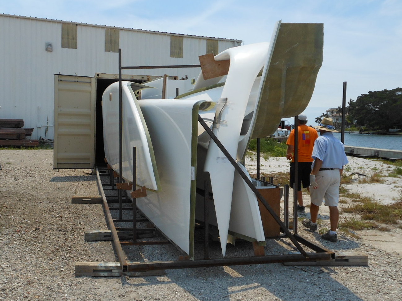 The Marine Installer's Rant: The Fusion 40 catamaran kit