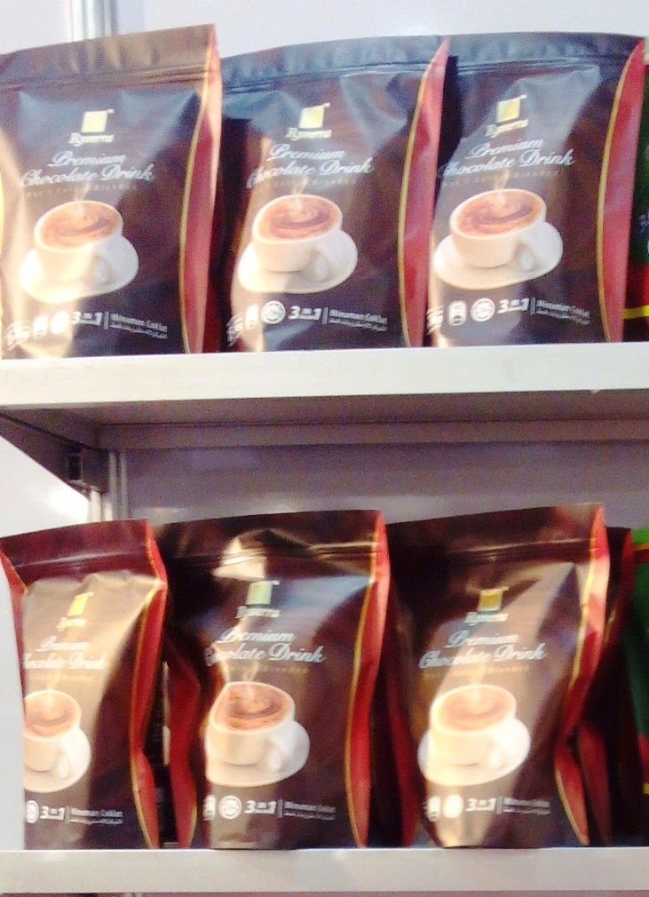 Ryverra & Estana & ReeVo