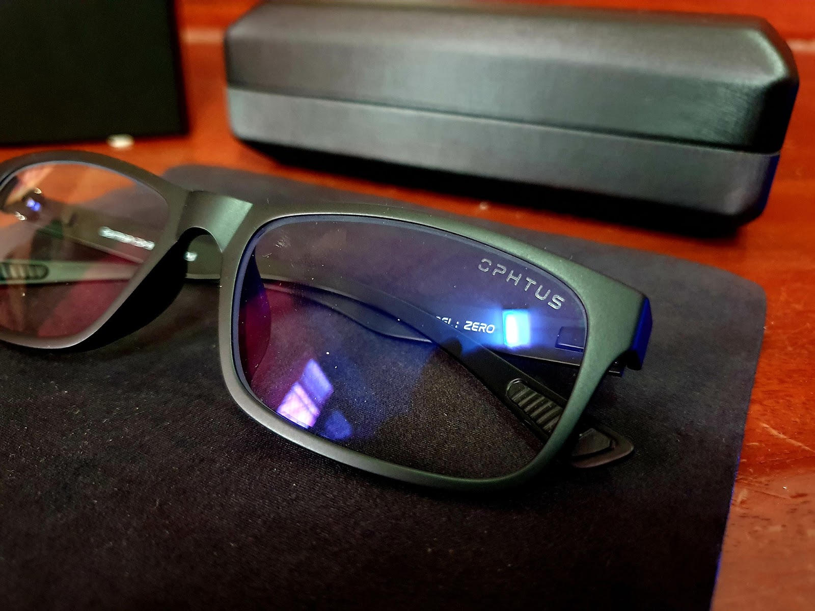 รีวิว : Review OPHTUS ZERO Gaming Eyewear แว่นตาระดับเทพ ที่ชาวเกมเมอร์ทุกคนต้องมี!!