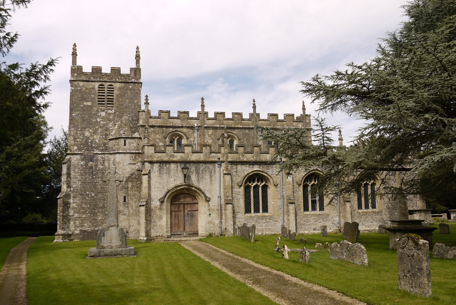 Walking in the country: Tormarton to Cold Ashton (Cotswold Way 13)