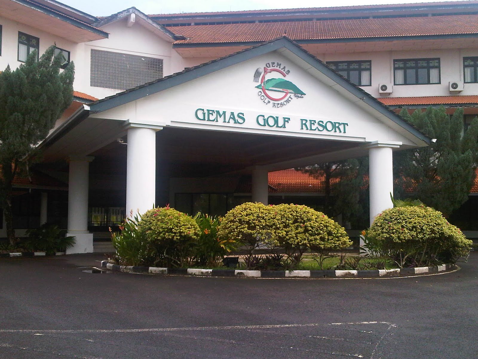golfingbaba: Gemas Golf Resort