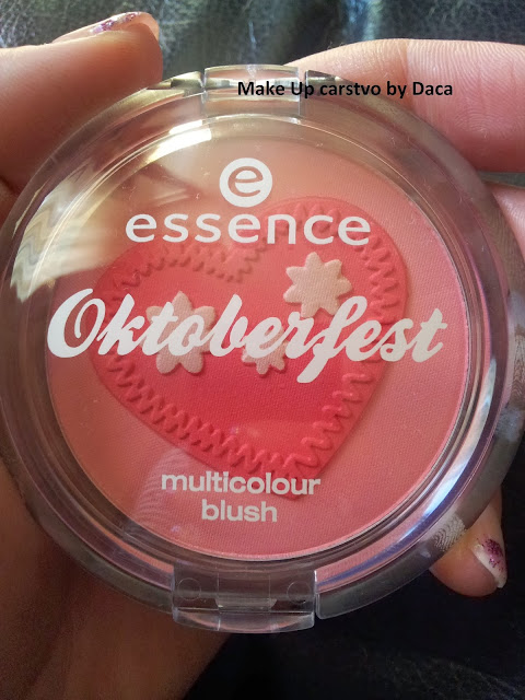 Make Up carstvo by Daca: Essence Oktoberfest LE rumenilo