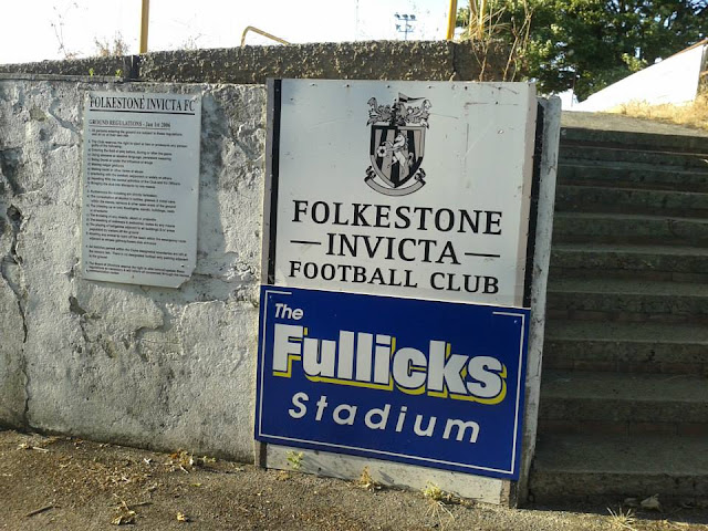 The Rainham End.: Fullicks Stadium - Folkestone Invicta