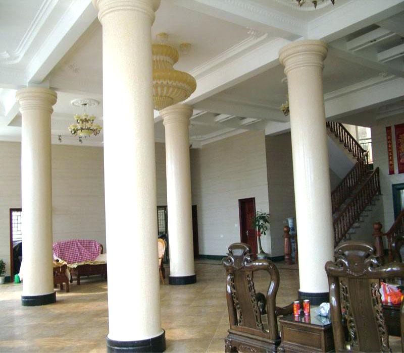 70 Model Tiang Rumah Indoor, Tampil Beda Penuh Gaya - Rumahku Unik