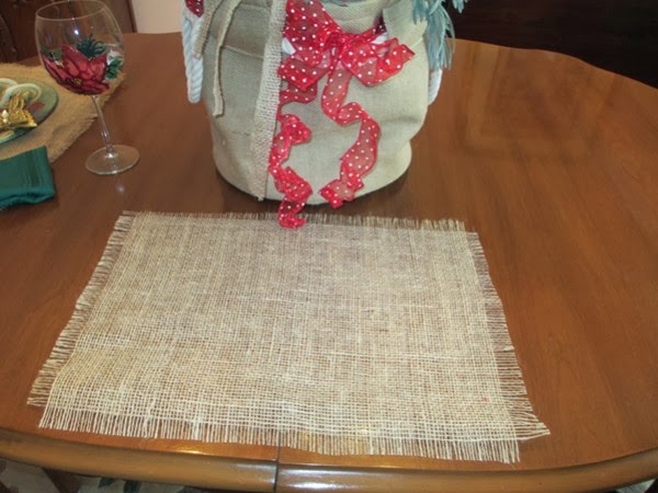Casual Elegance by Beverly Girolomo : Christmas Burlap Place Mats ...