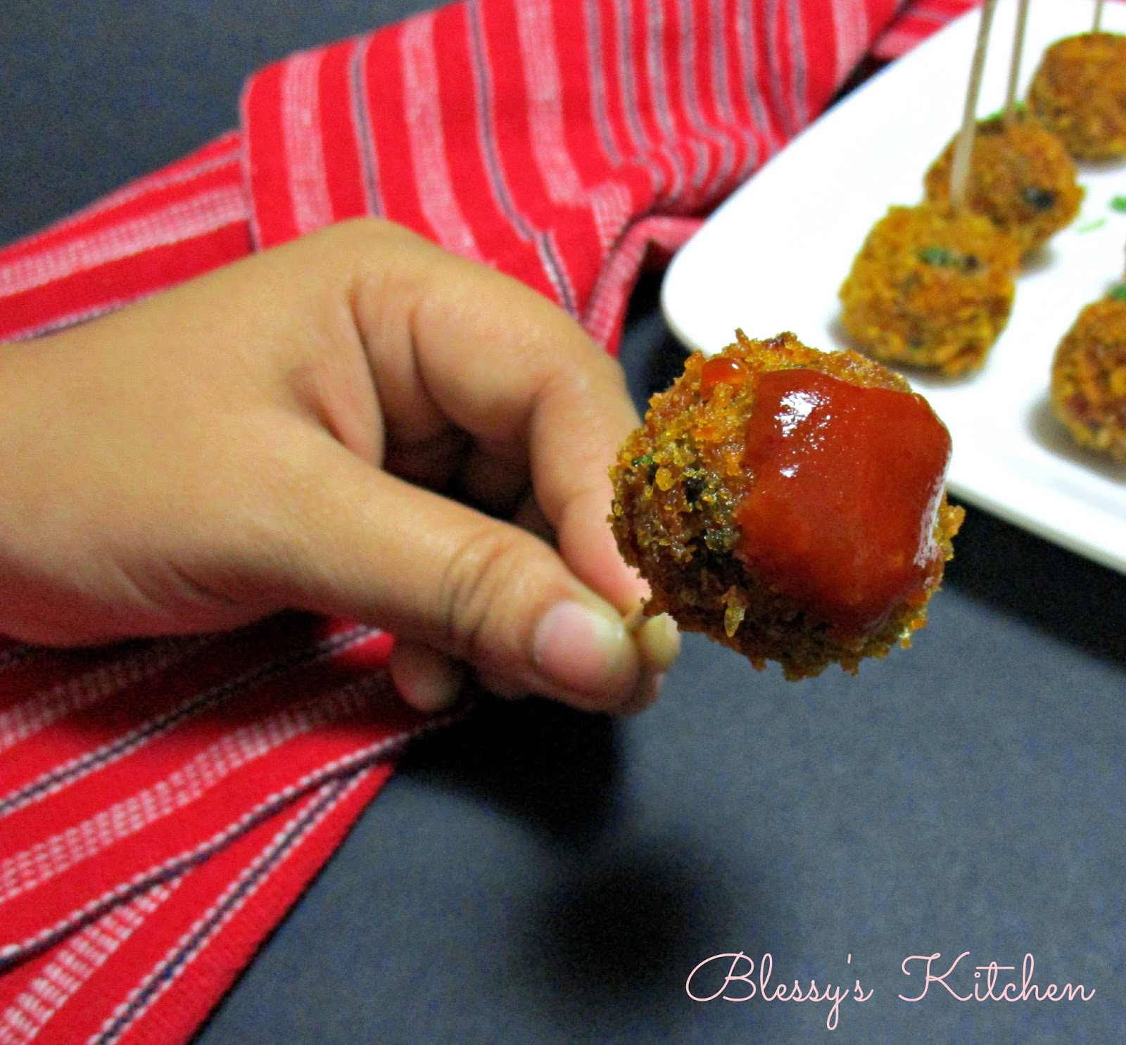Blessy's Kitchen: Chicken Balls