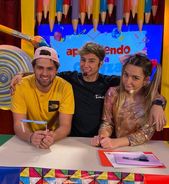 ACONTECE: A famosa multi artista Camila Rocha, estréia série no ...