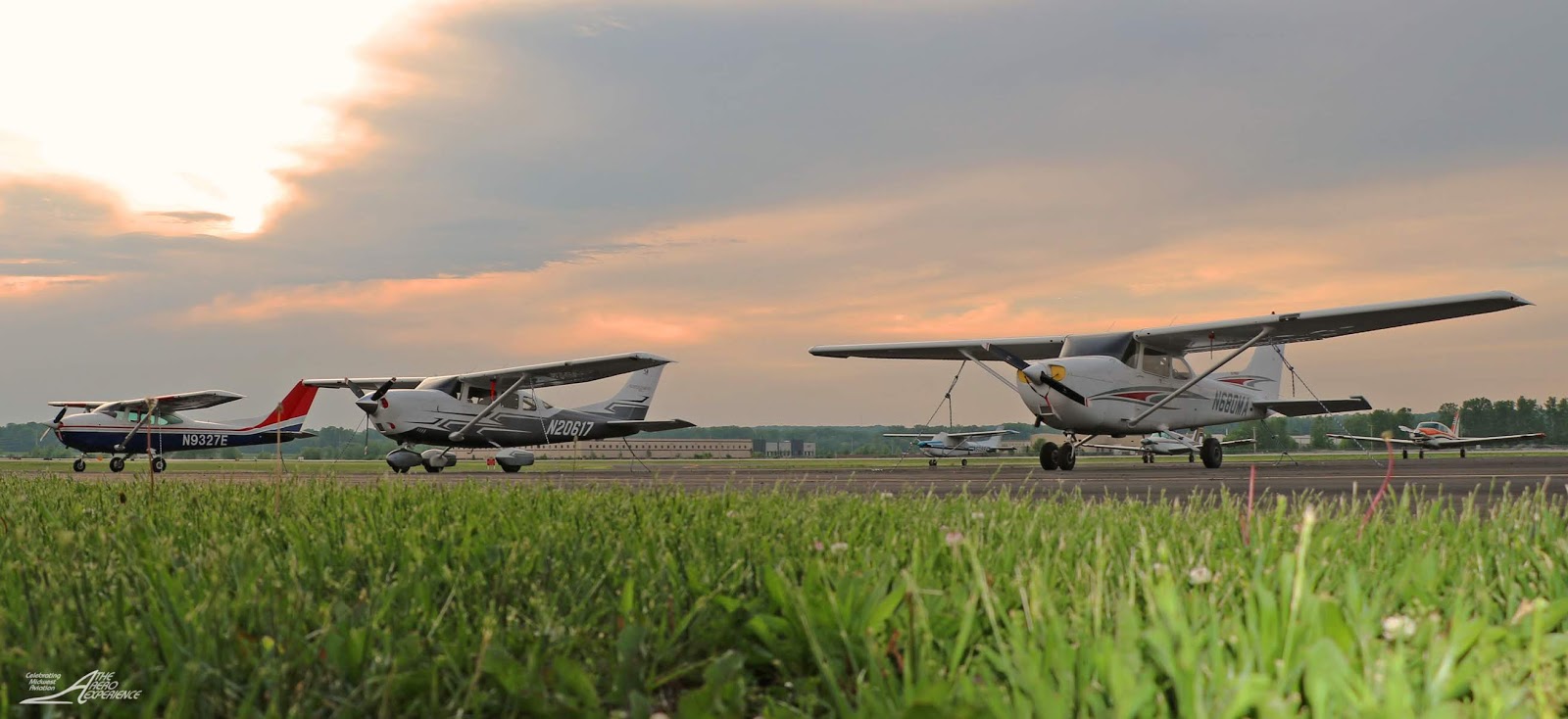 The Aero Experience: General Aviation Pictorial: Review of Recent ...