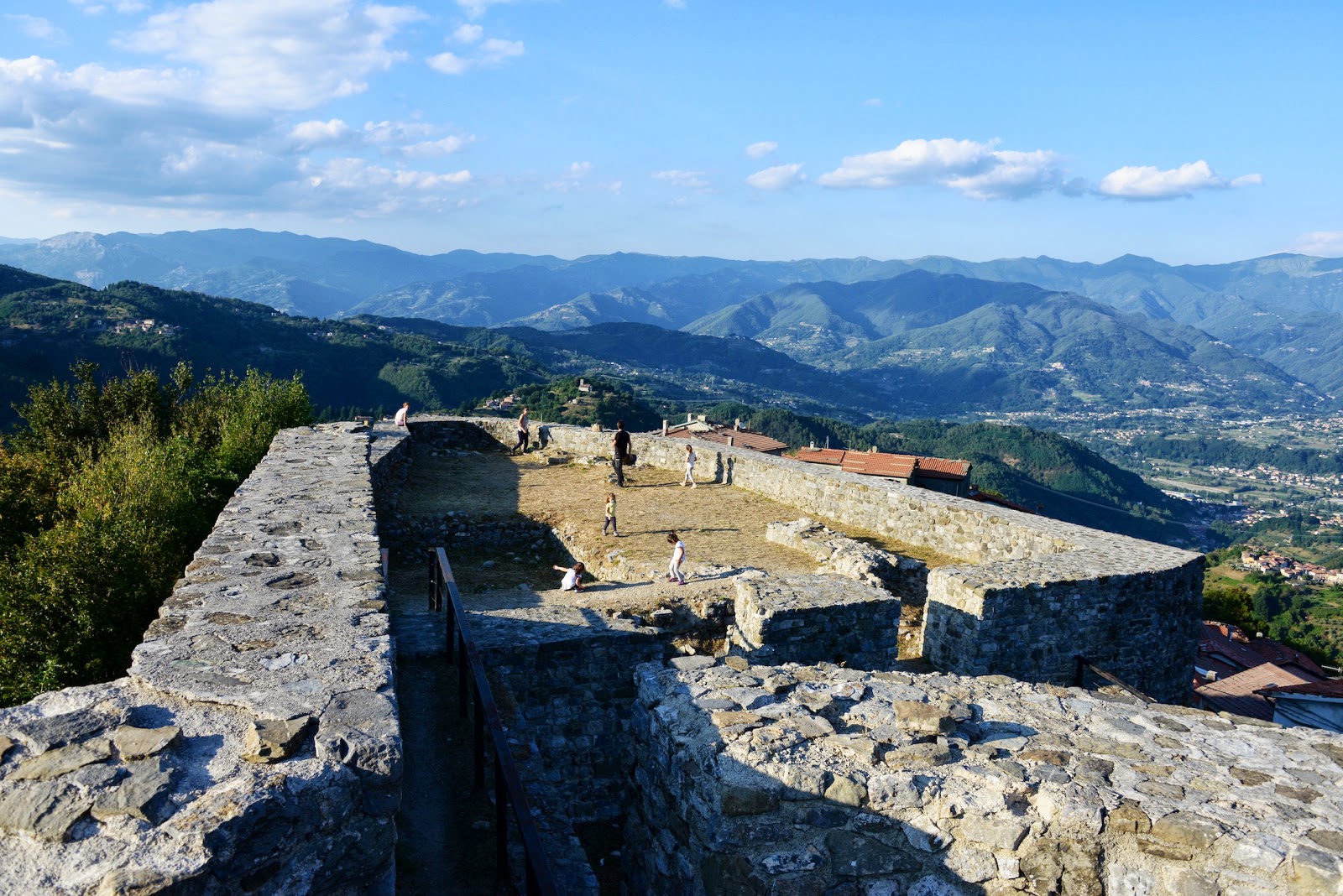 Daniele Saisi Blog: Trassilico in Garfagnana