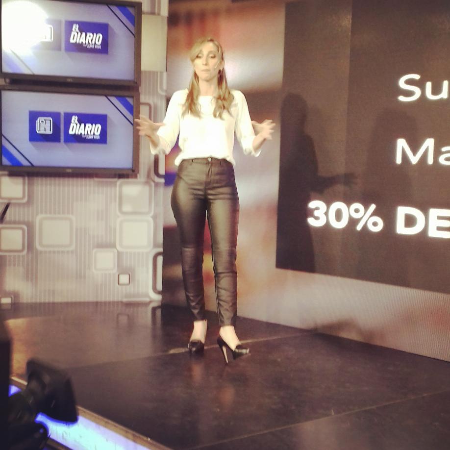 BONITAS ARGENTINAS Y DEL MUNDO: JULIA STRADA 3