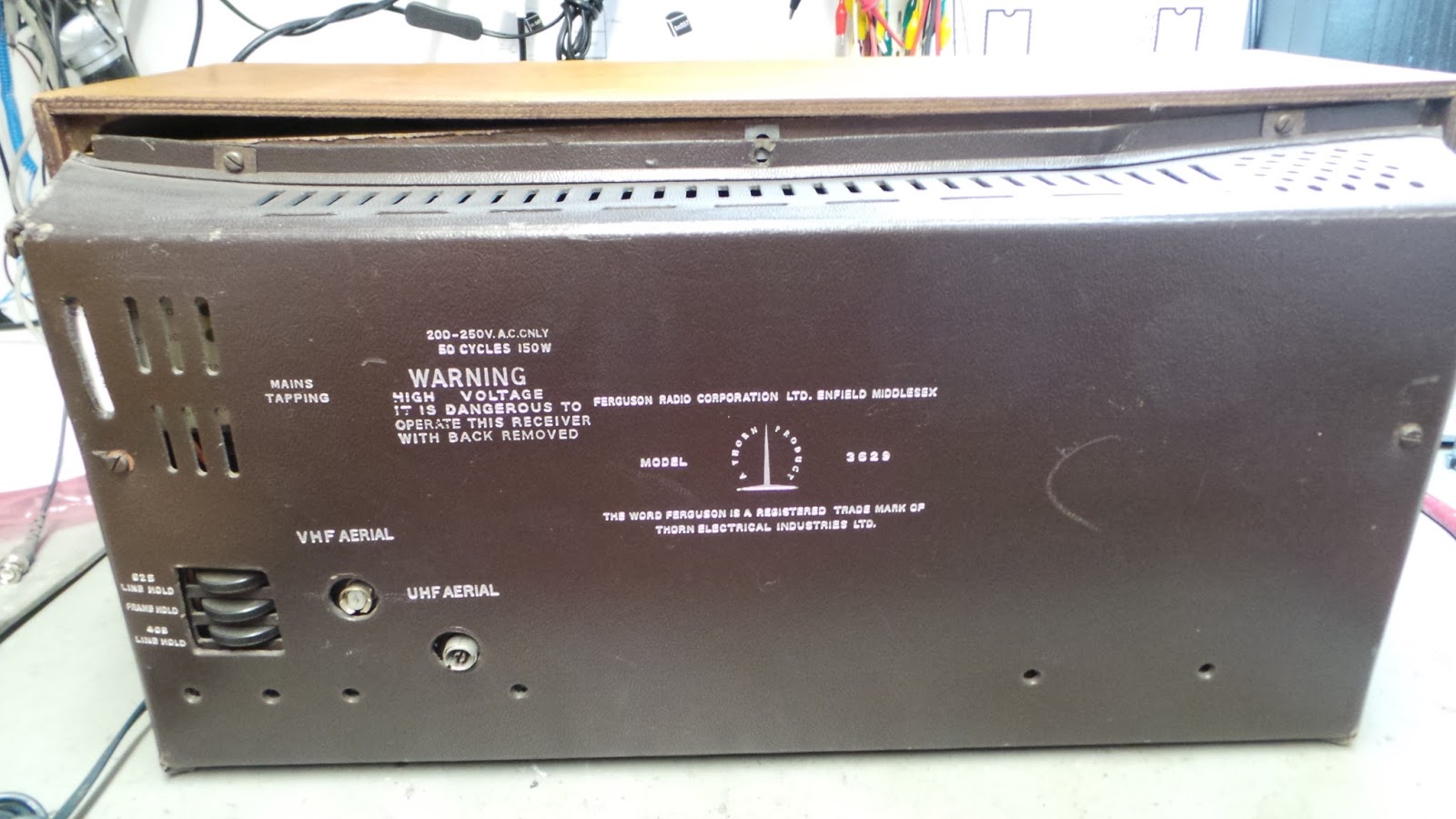 Doz' Blog: Ferguson 3629 "Personal" Dual-standard monochome television ...