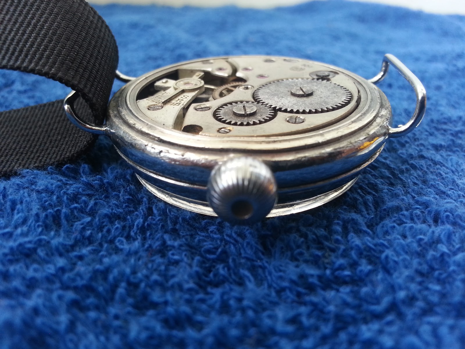 Pesona Jam: Vintage West End Secundus Military Trench watch